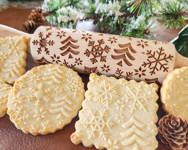 Snowflakes and Pine Trees Embossed Rolling Pin – Impress! Bakeware
